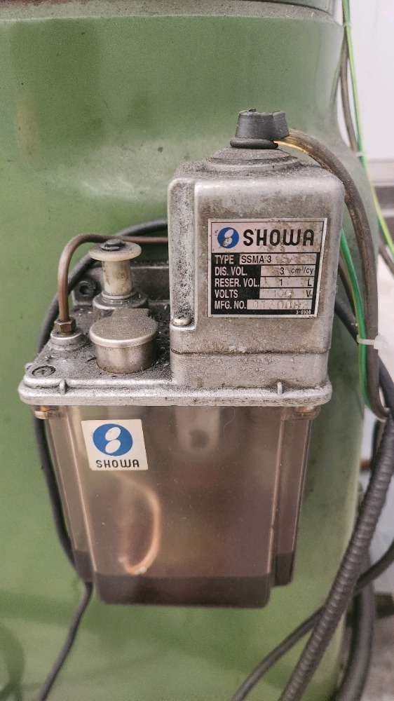 King Rich KR-V3000 Vertical Milling Machine | Hilco Global APAC