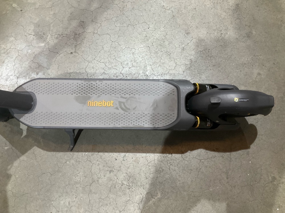 *Working* Segway-Ninebot KickScooter G65 | Hilco Global APAC